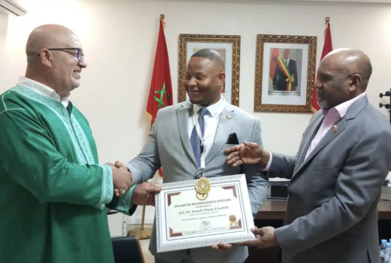 Umaro Sissoco Embalo médaillé pour la paix - L'Observateur