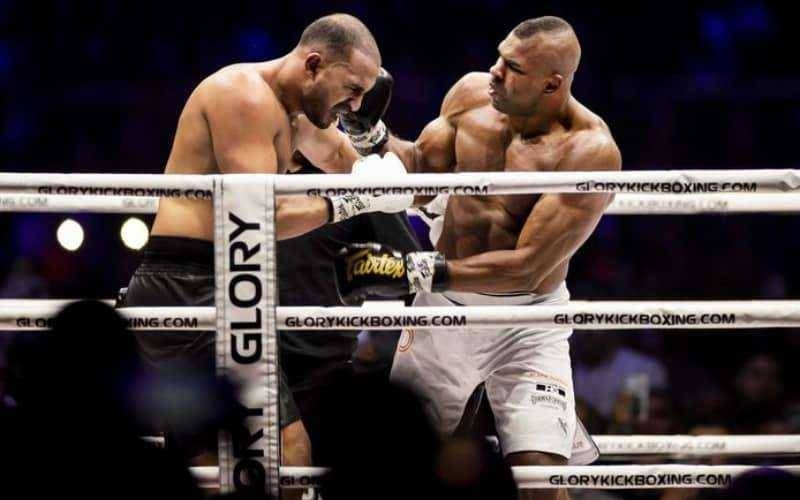 Kickboxing: La victoire de Alistair Overeem sur Badr Hari annulée - L'Observateur